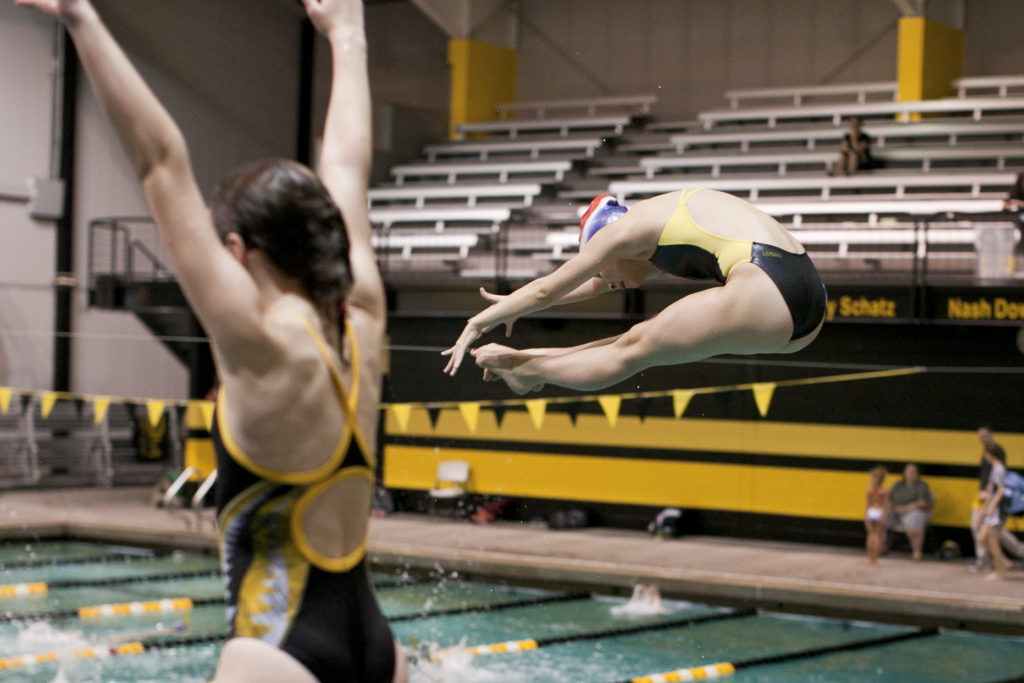 SWIM AND DIVE TEAM | COM Aquatics